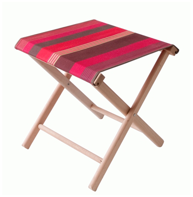 red striped wooden folding stool grenade - Kleurmeester.nl